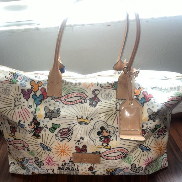 Disney | Bags | Walt Disney World Dooney And Bourke Sketchbook ...